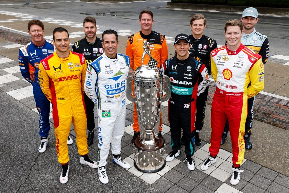 Palou opent Indy 500-jacht op titel met snelste tijd