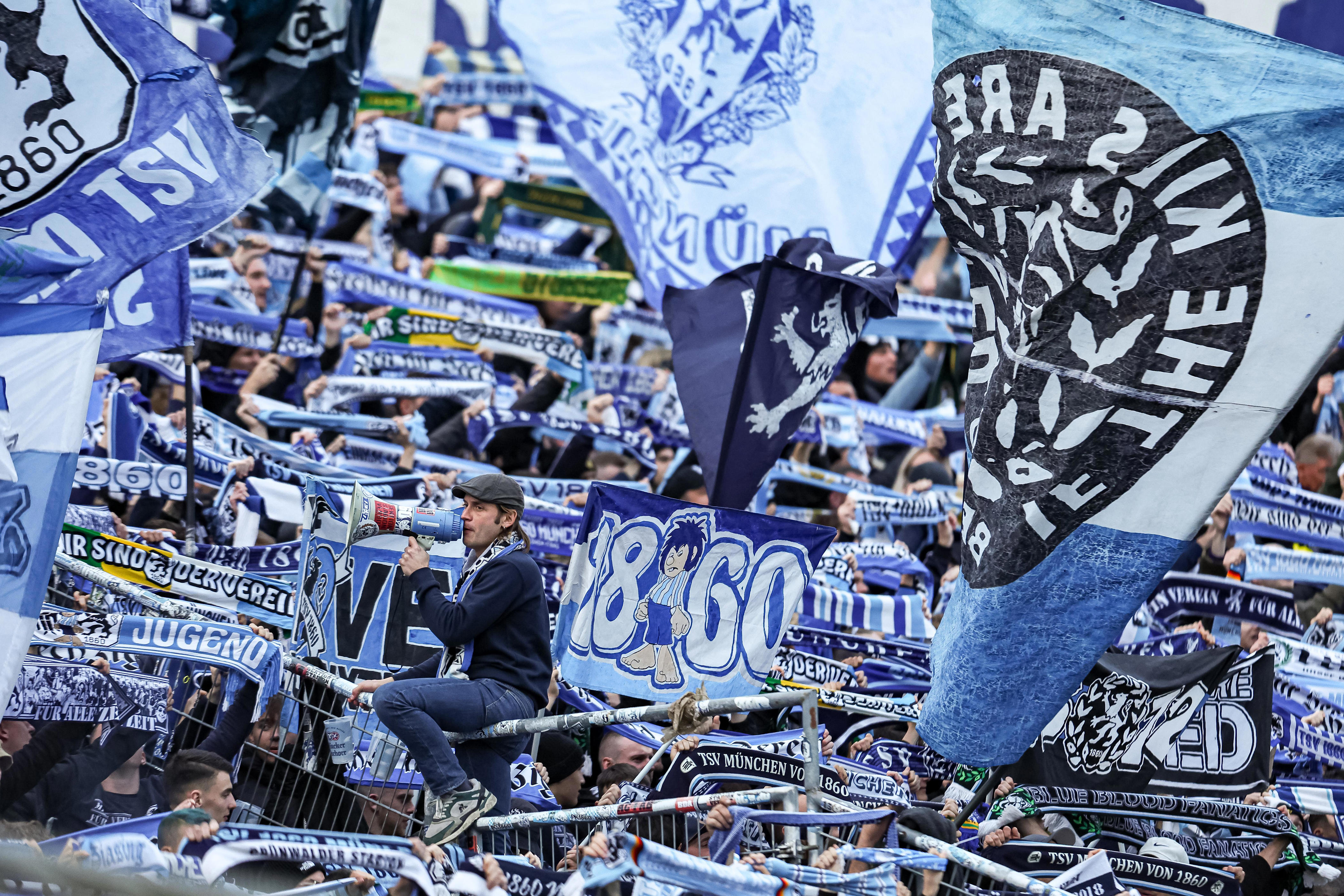 Violent attack from 1860 ultras on Bayern Munich employee and wife may ...