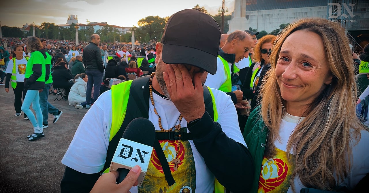 Fátima: A chegada dos 'filhos' aos braços da 'mãe'. Emoção de ...