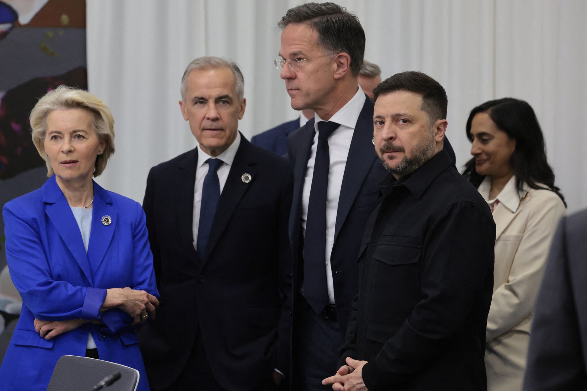 Canada sends secret weapons to Ukraine