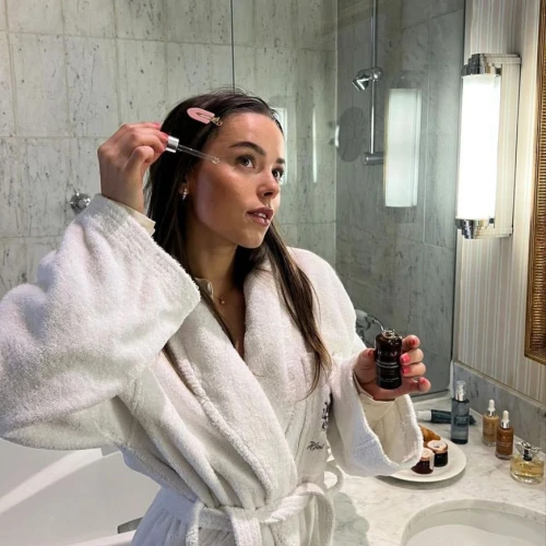 Cara pakai face oil agar tidak menyumbat pori-pori
