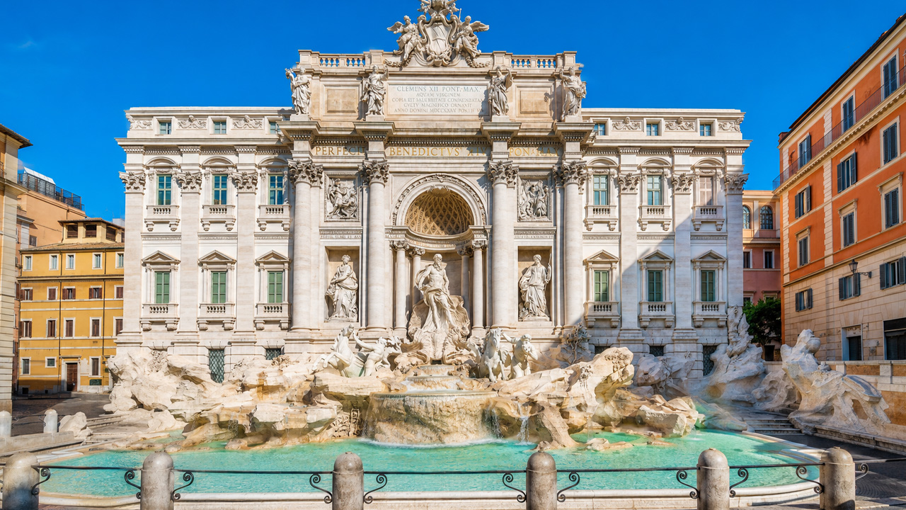 Spacer po Rzymie: Fontanna di Trevi i historyczne uliczki