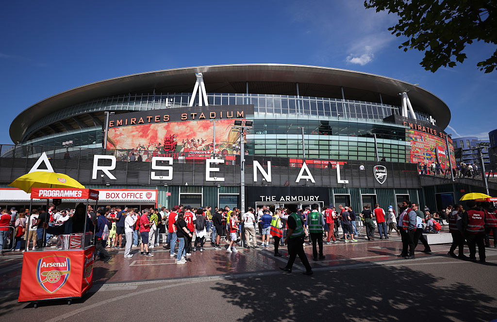 Arsenal open to temporary move as they plot Emirates expansion