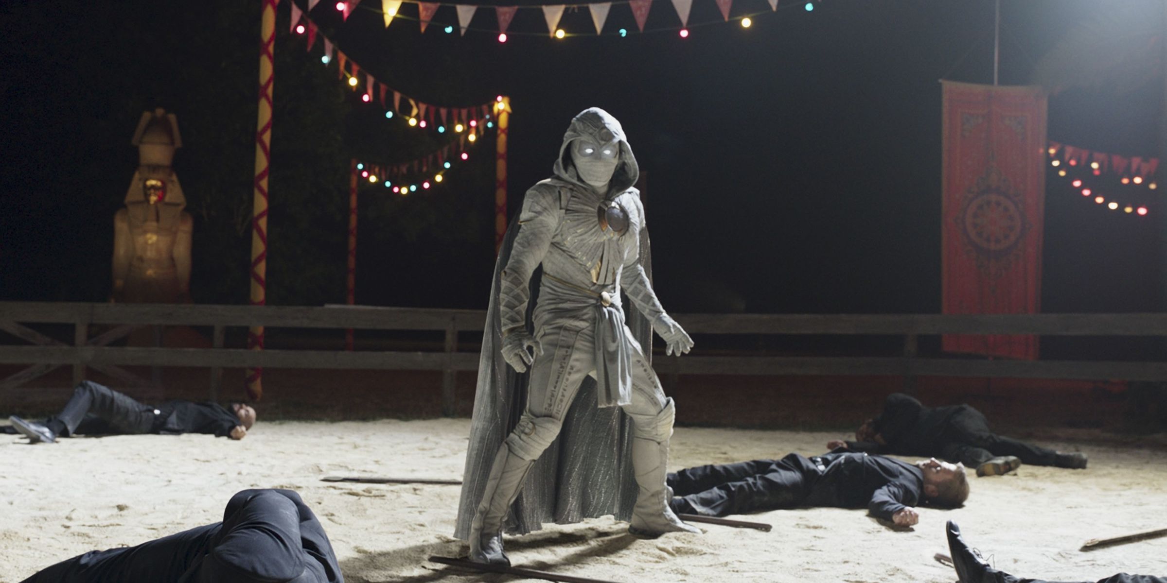 Marvel unveils Moon Knight’s brand-new armor-clad costume before his ...