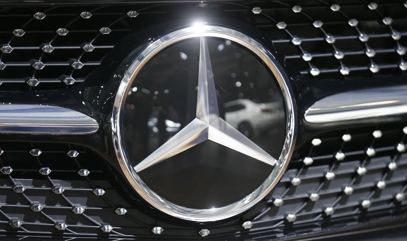 Mercedes to sell seven Berlin dealerships to Canadian buyer