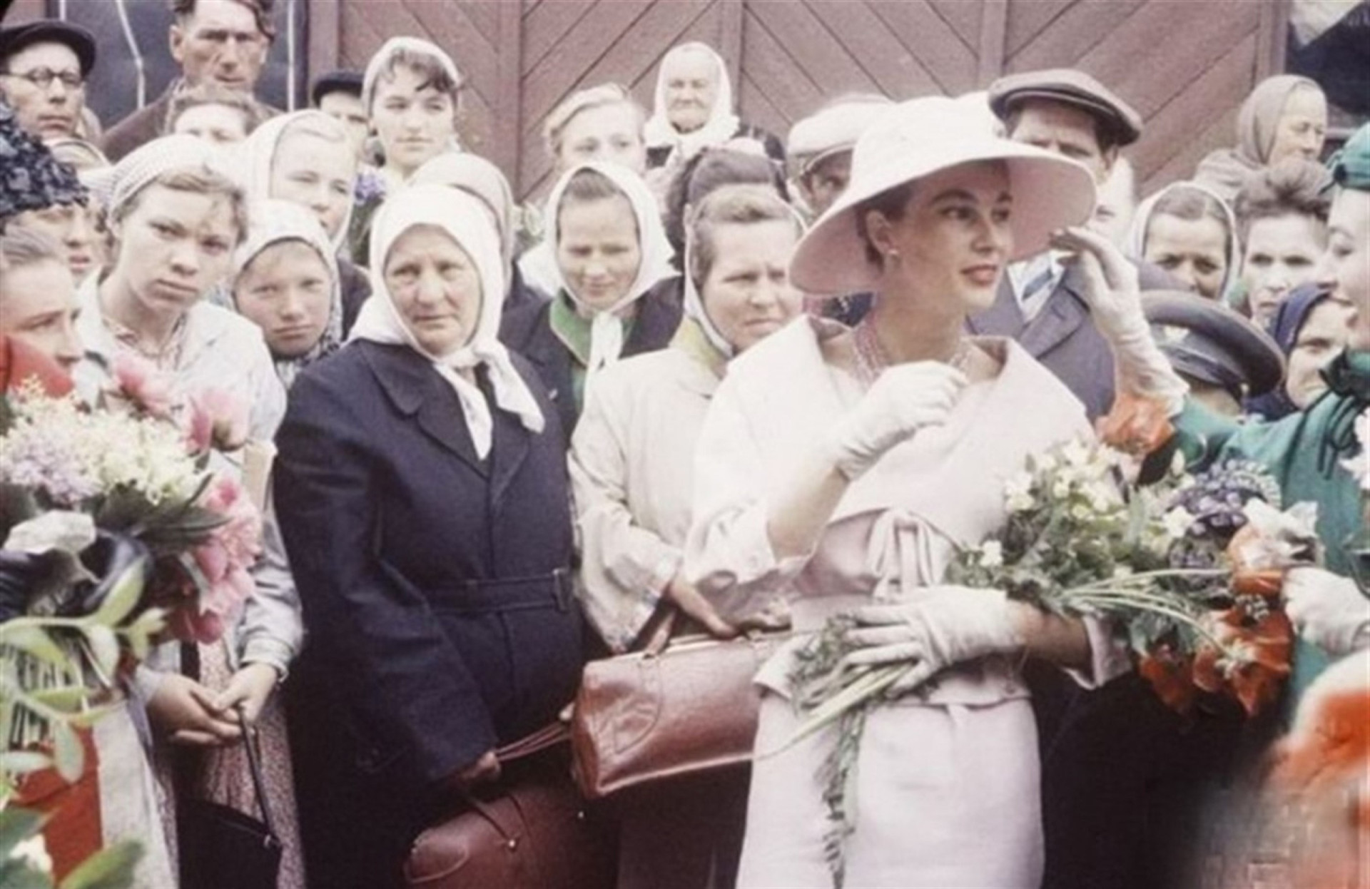Rare photos of iconic moments in history