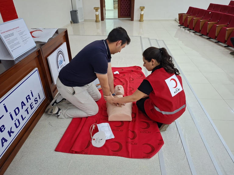 Kızılay Aydın’dan üniversite öğrencilerine eğitim