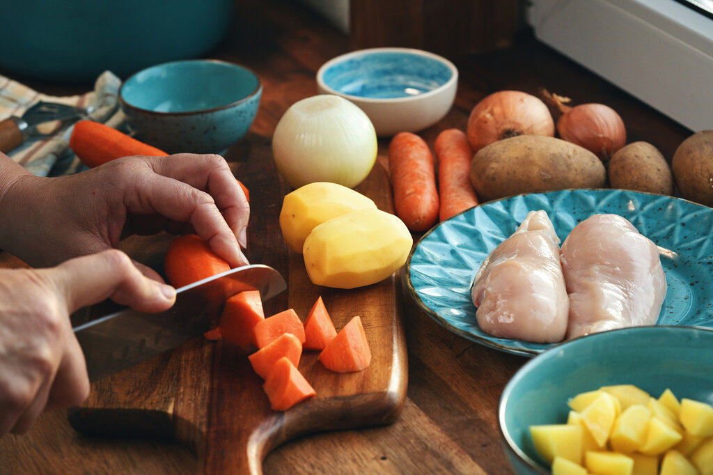 Entzündete Bauchspeicheldrüse: Diese Ernährung tut jetzt gut