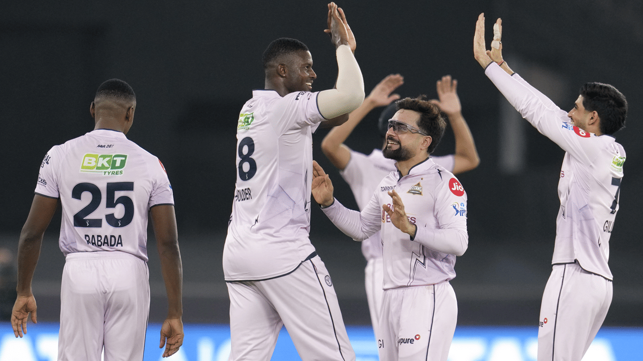IPL 2026 playoff race: GT all but qualified after SRH win, RCB face ...