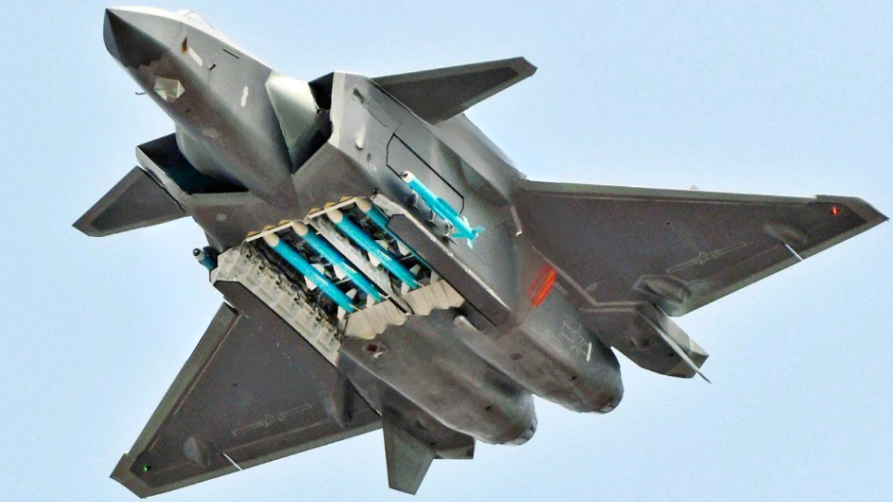 Secret technology hidden in a Chinese stealth fighter