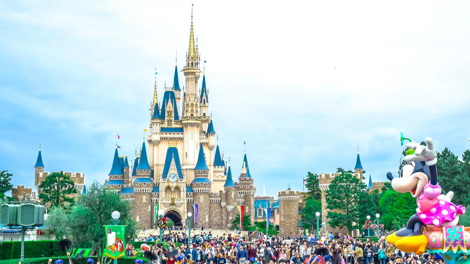California drivers could soon buy Disneyland license plates starting at $50