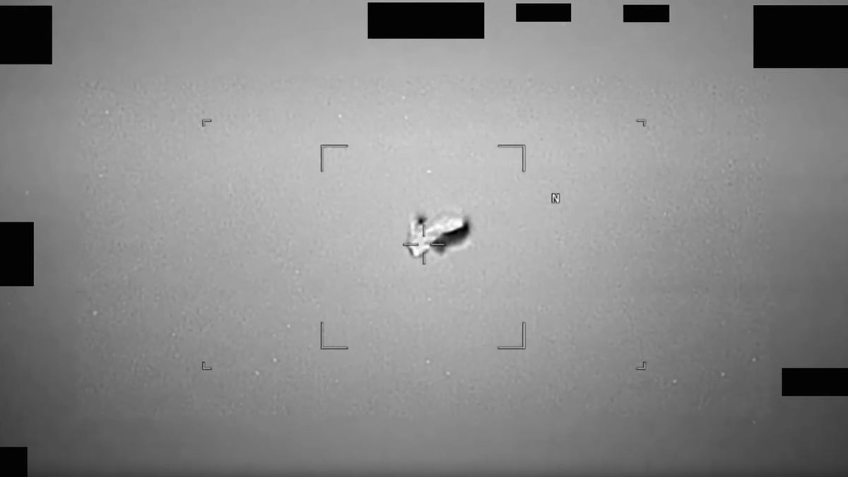🛸 Das Pentagon veröffentlicht Videos von nicht identifizierten ...