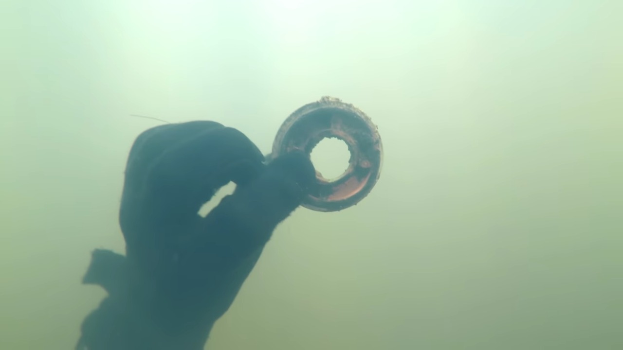 They scuba dived beneath the famous Indiana Jones rope swing - and ...