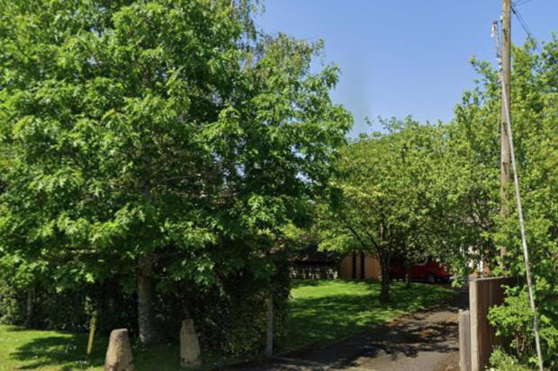 Grade II listed cottage next to pub could get a new roof