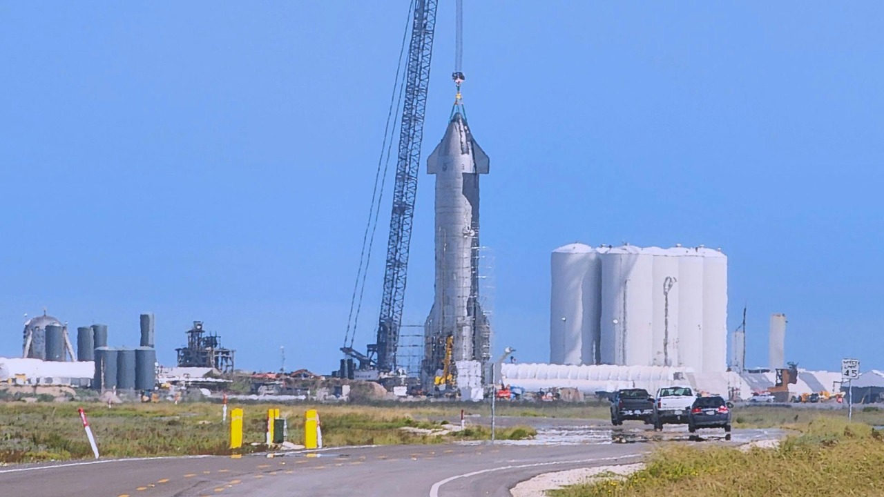 SpaceX sets May 19 for the first Starship V3 launch — a 408-foot rocket ...