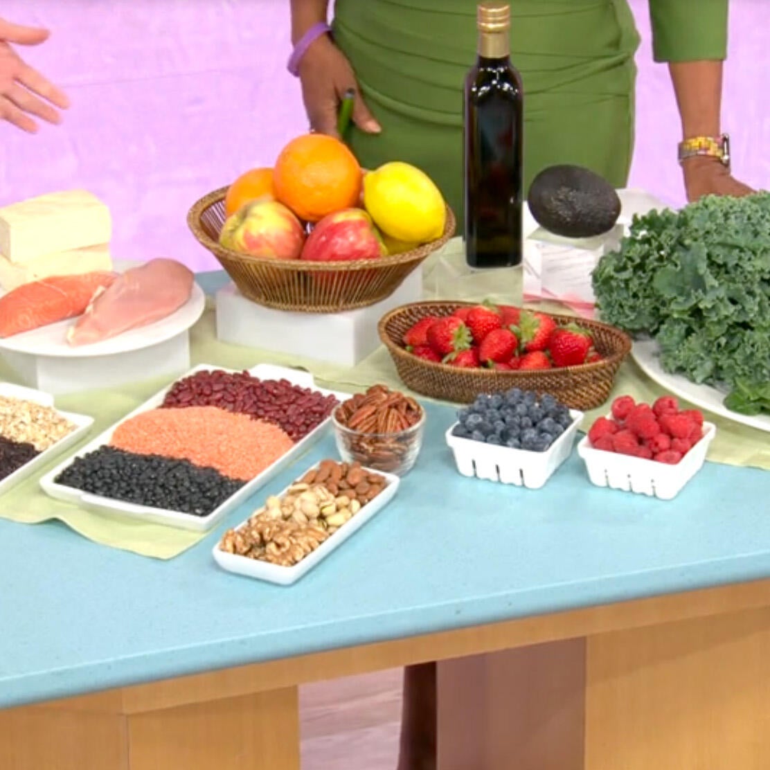 How diet and nutrition may help boost your brain health