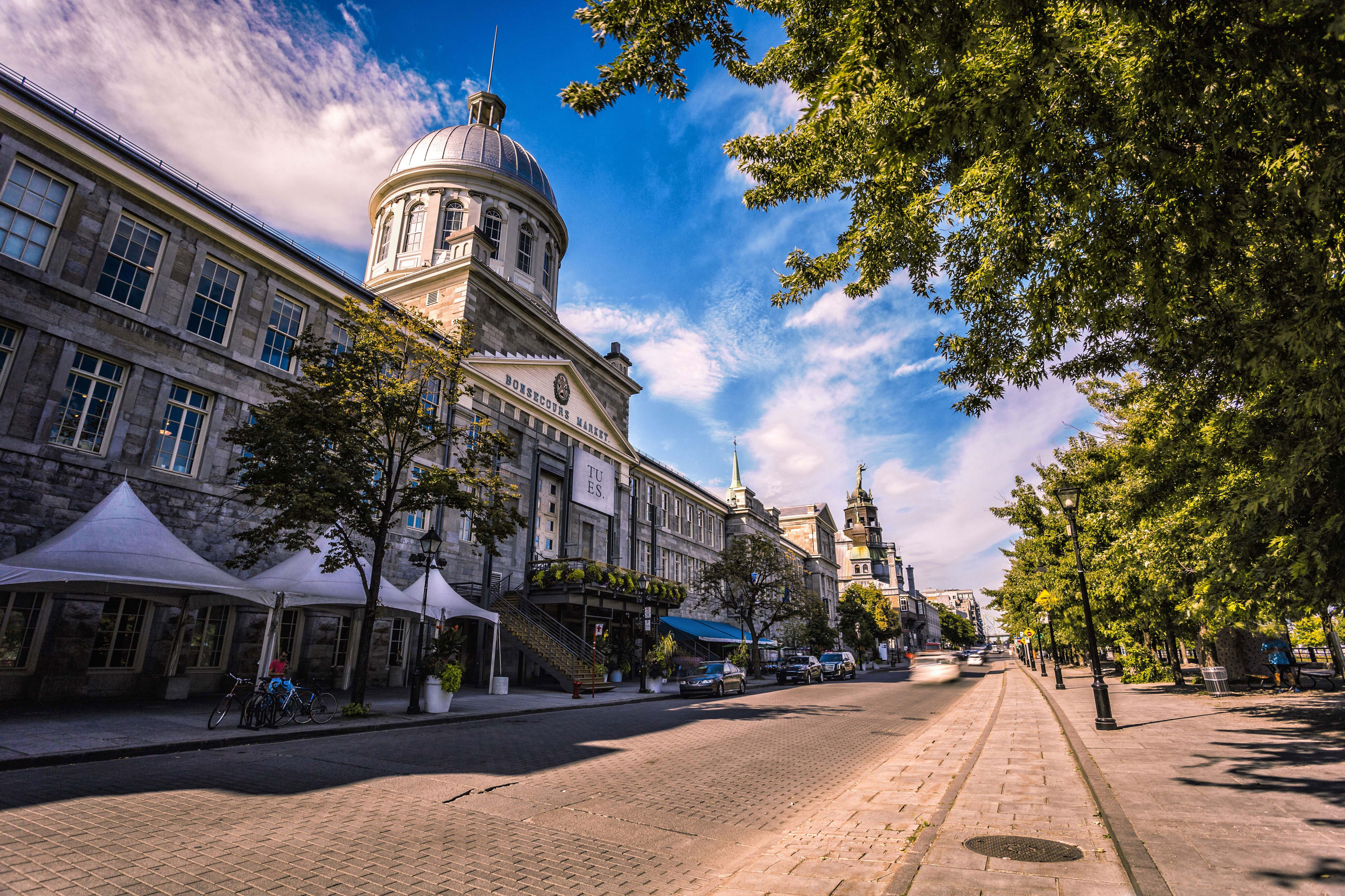 A Montreal firm is scooping up $500 million worth of unwanted Toronto ...
