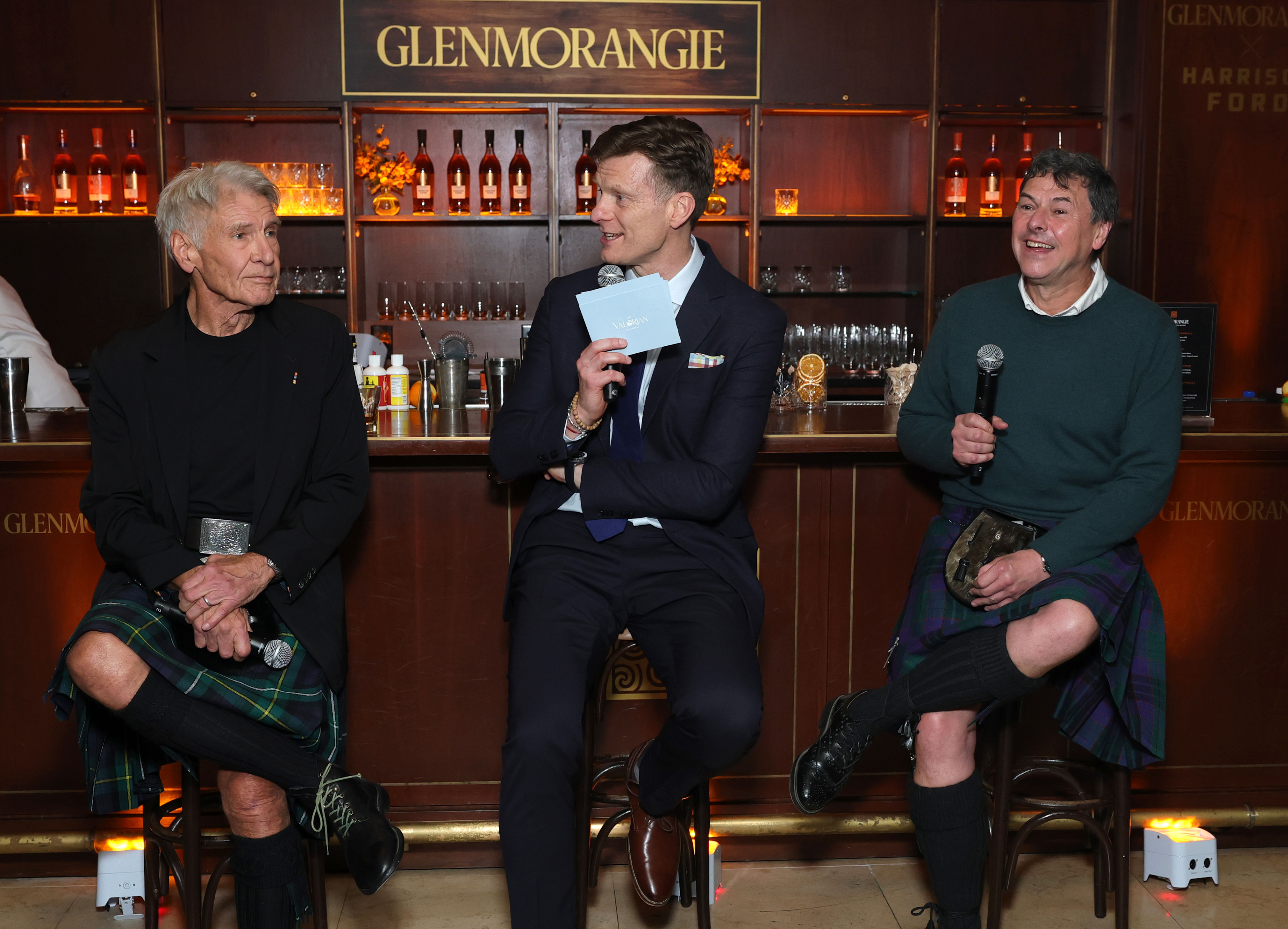 Harrison Ford steps out in a kilt at his Hollywood Glenmorangie whisky ...
