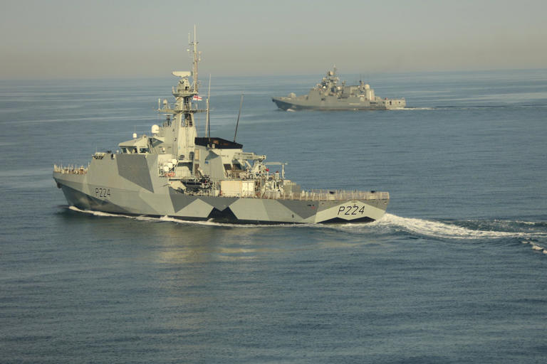 Putin’s cruise missiles are operating 30 miles off the UK and Russia ...