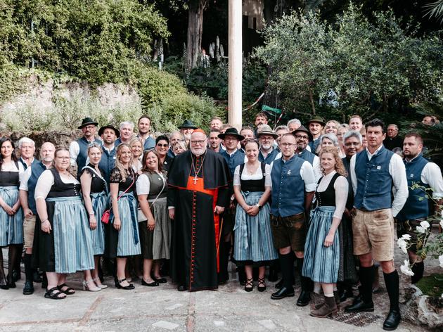 15 Meter bayerische Tradition in Rom