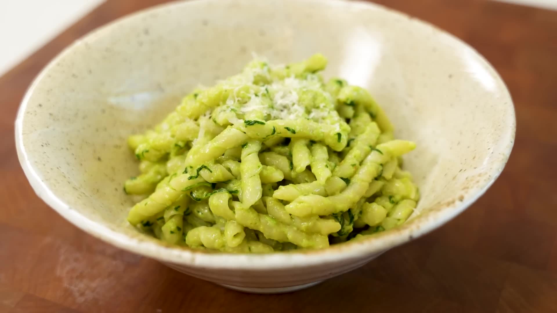 Quick weeknight pasta recipes that take under fifteen minutes