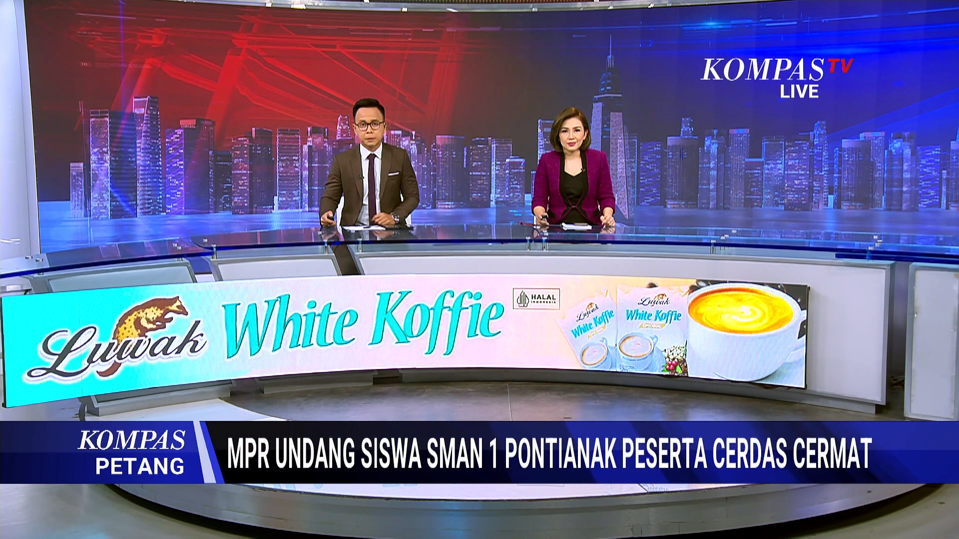 MPR undang 10 siswa SMAN 1 Pontianak peserta cerdas cermat | Kompas Petang
