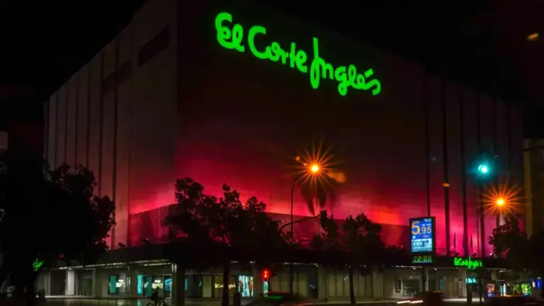 Zara, Mango, Massimo Dutti, Cortefiel, El Corte Inglés: Calendario ...