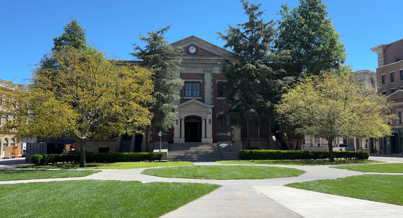20 famous film sets that lived many lives