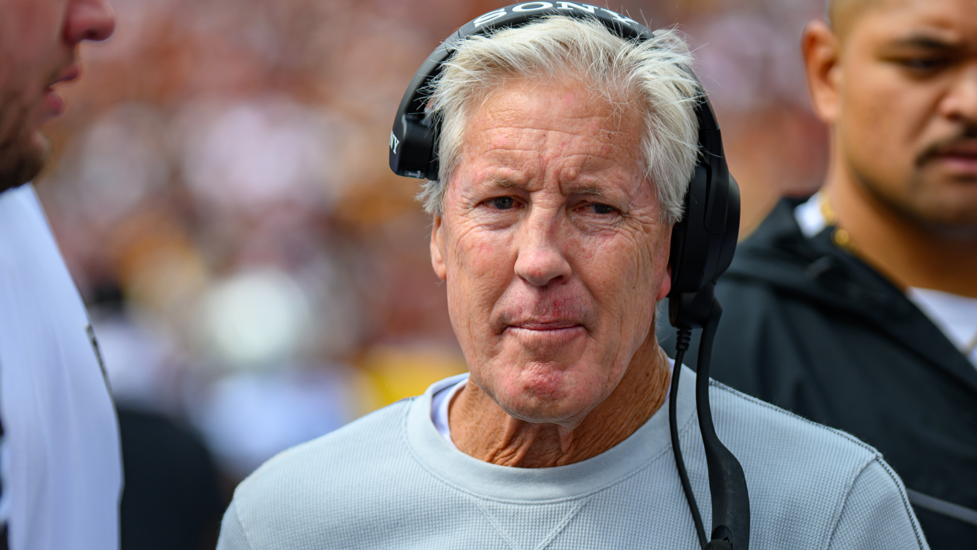 74-year-old football coach lands head coaching role 4 months after ...