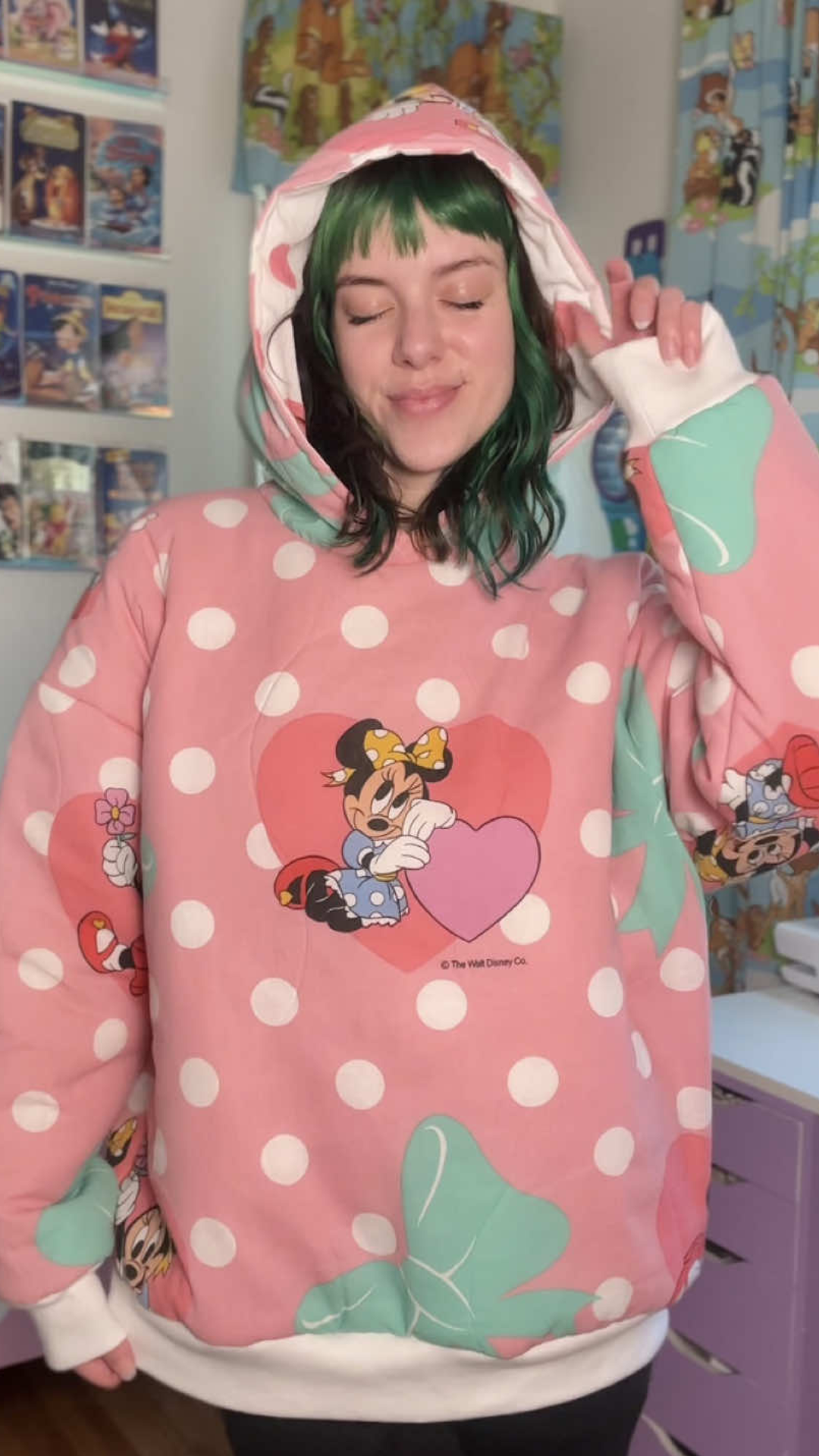 Why this handmade Minnie hoodie is getting so much attention