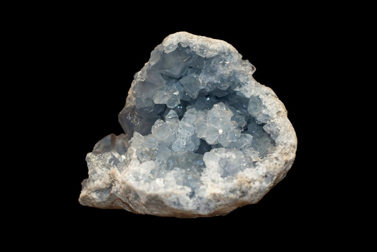 Ohio bill proposes Celestine as official state mineral