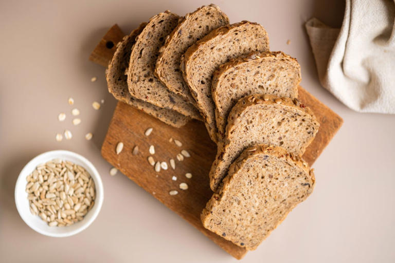The healthiest store-bought breads, according to dietitians