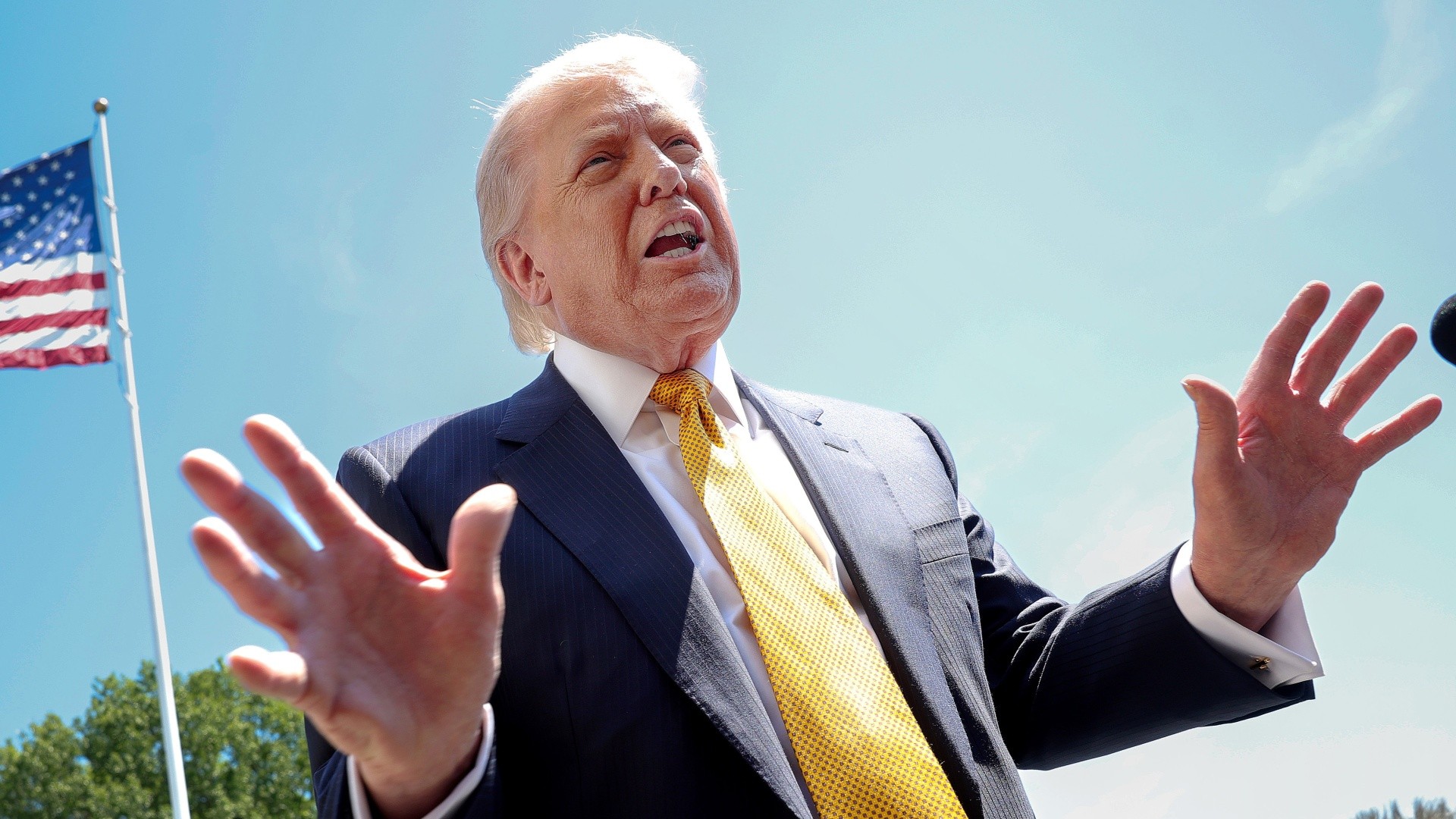 Trump: "I don't think about Americans' financial situation"