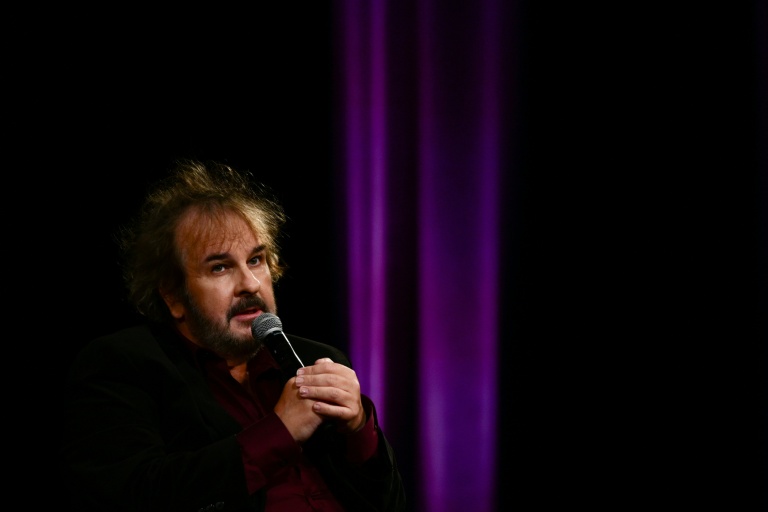 After the hobbits, director Peter Jackson tackles 'Tintin'
