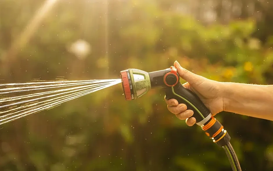 Choosing the perfect garden hose for you