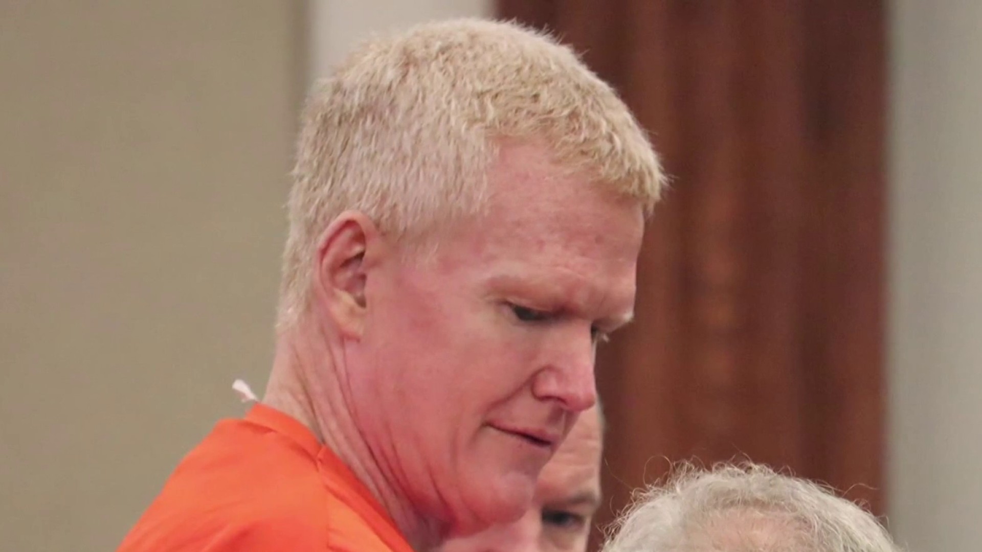 Court overturns Alex Murdaugh's murder convictions and orders new trial