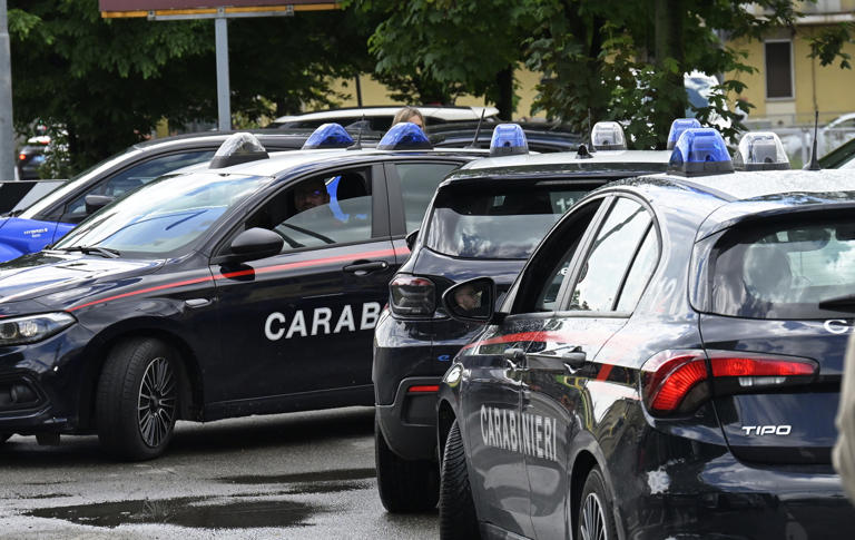 Milano, 61enne trovato morto in casa colpito alla testa