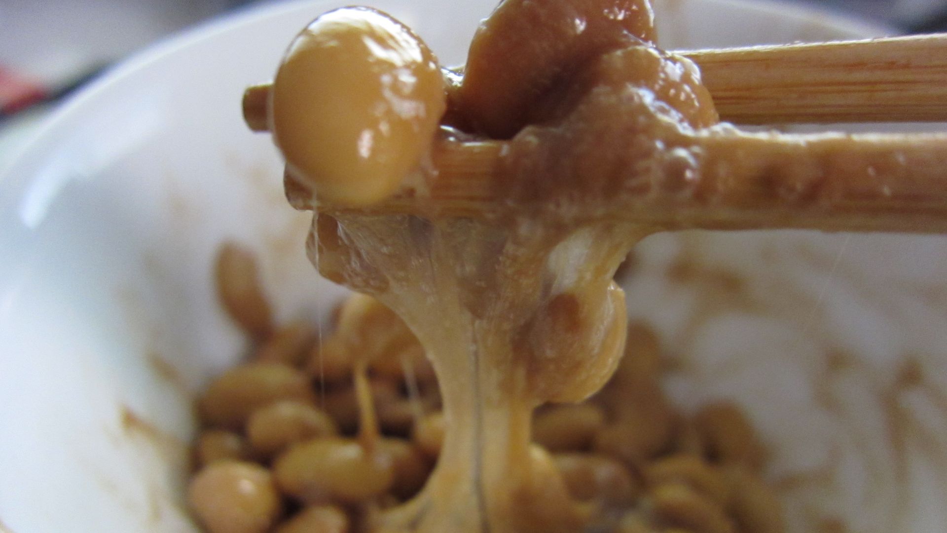 10 of the most universally “yucky” foods & 10 of the most unanimously loved