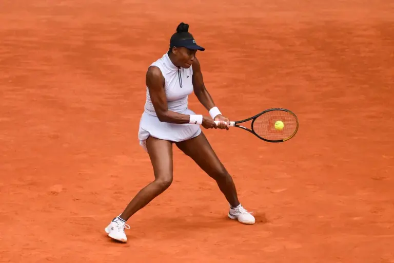 Primeira aparição em Paris desde 2021: Venus Williams regressa a Roland ...