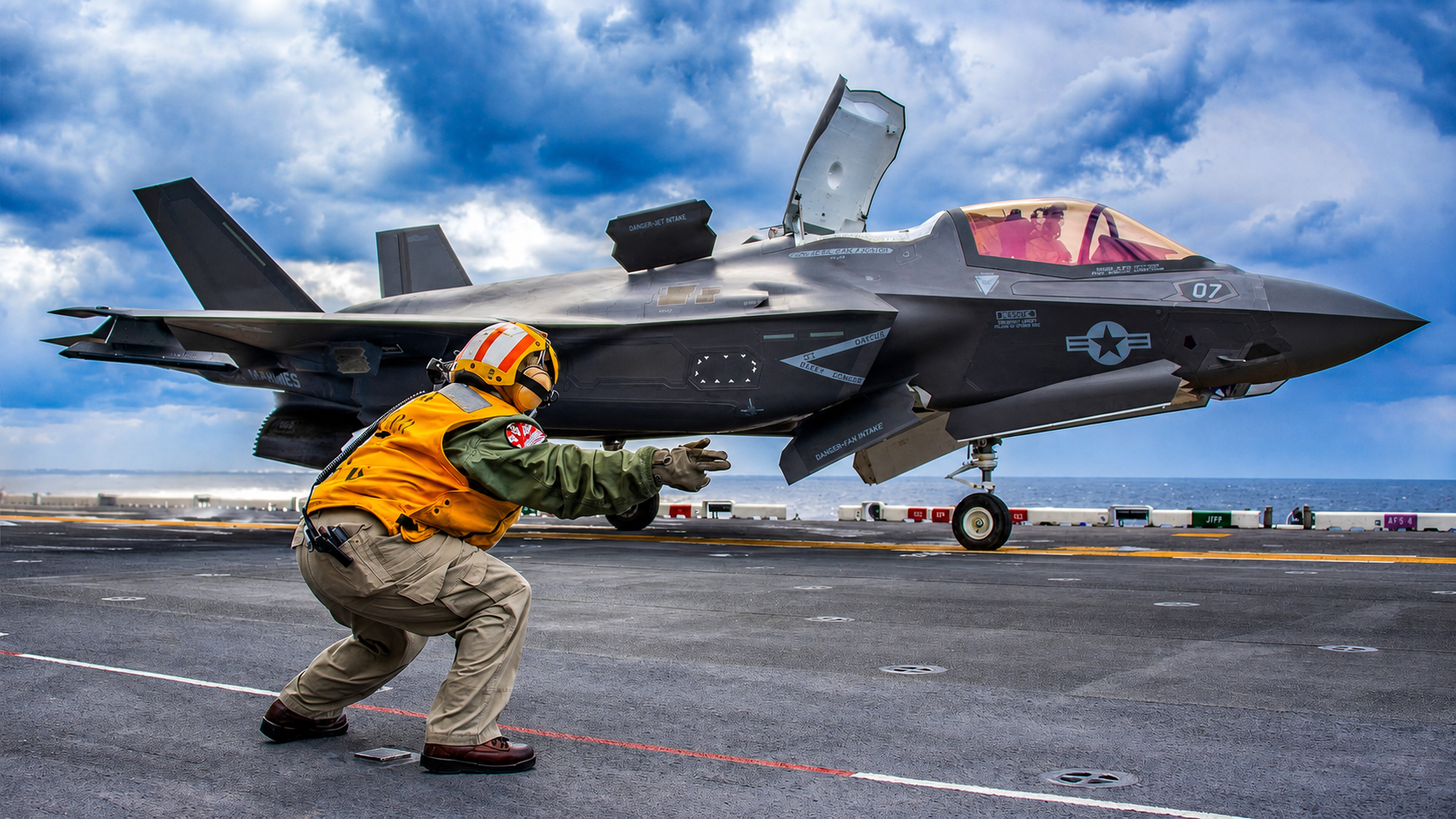 How F-35 pilots train: From simulators to survival skills