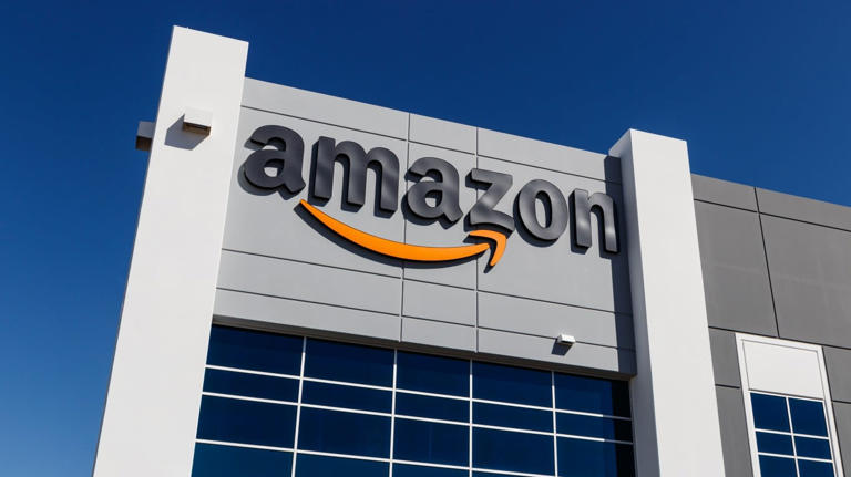 Prediction: Amazon is a strong buy with 25% upside this year