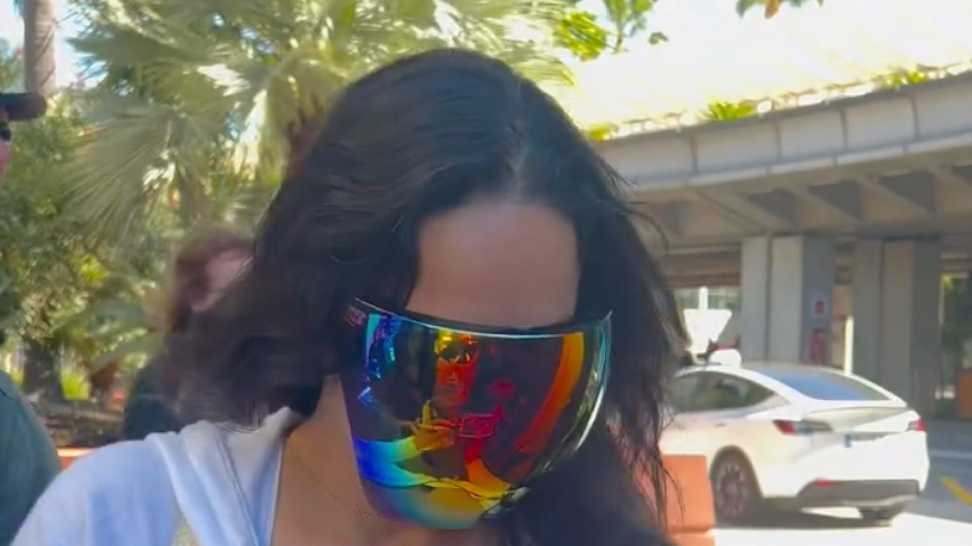 På filmfestivalen i Cannes gikk ikke Michelle Rodriguez sine briller ...
