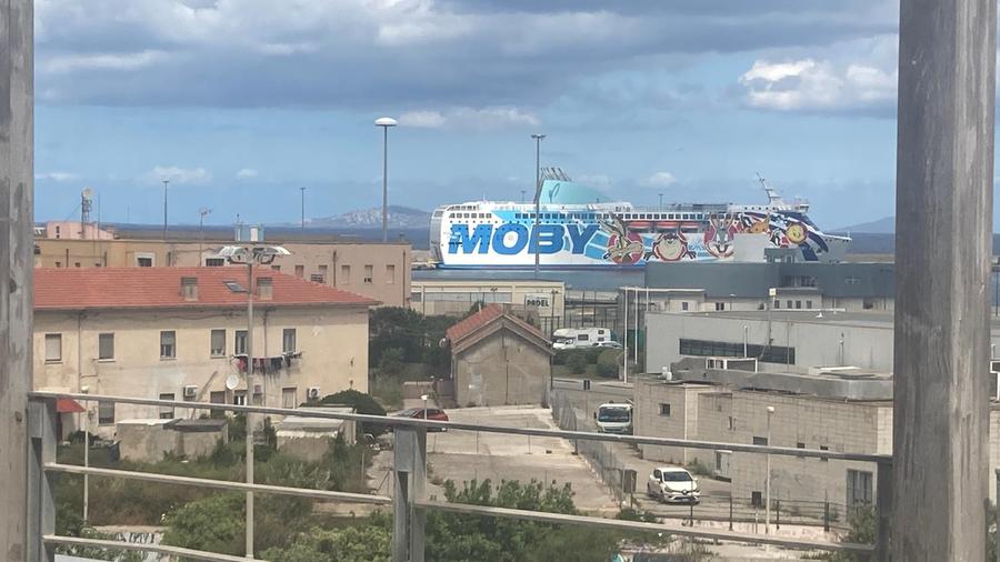 Un convegno su portualità e turismo: «Porto Torres sulla rotta di ...