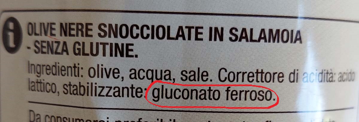 Olive nere finte: come riconoscerle al supermercato con un semplice ...