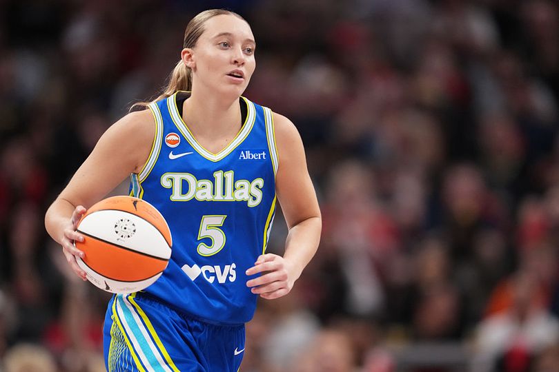 Paige Bueckers makes 'rough' admission as she discusses Wings bench