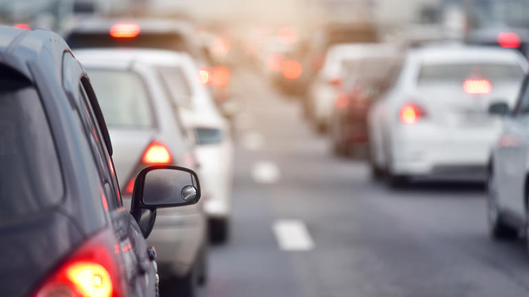 Semi-truck rollover on I-5 near Camp Pendleton causes traffic delays