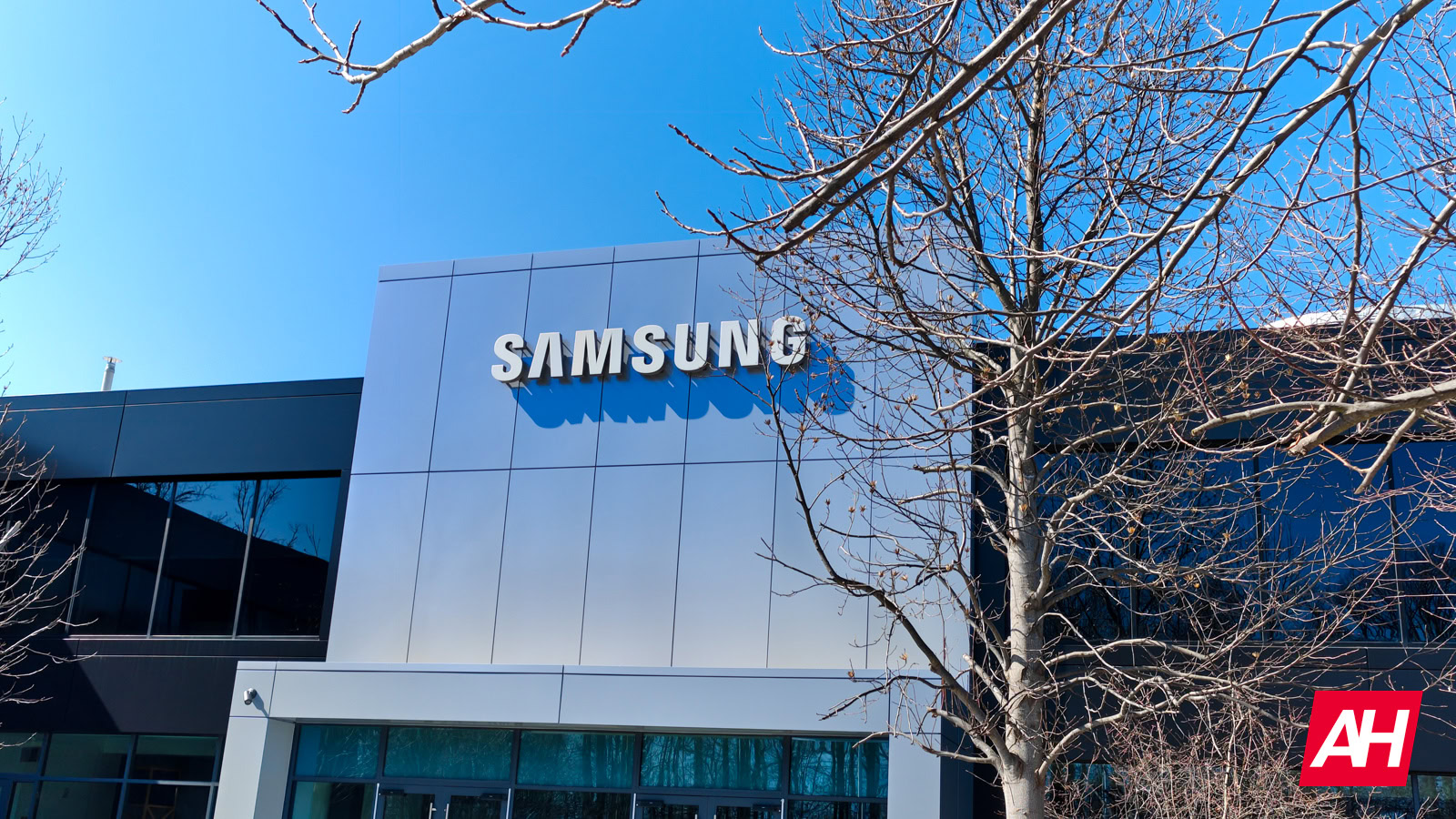 Samsung just built the world's first 900-layer storage chip and it's a ...