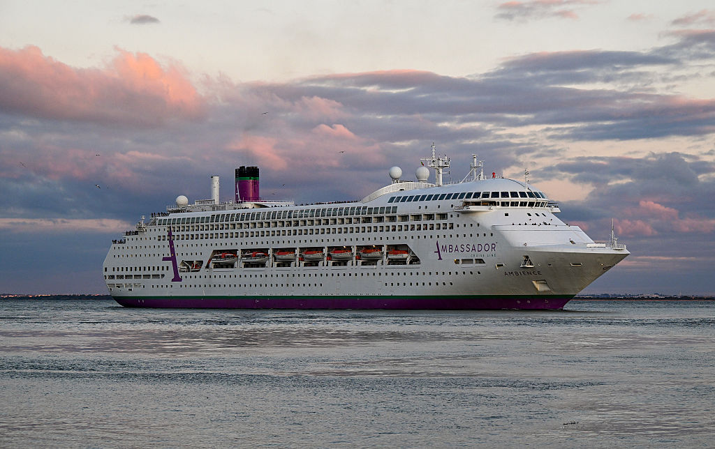 1,700 confined on cruise ship amid suspected norovirus outbreak in France
