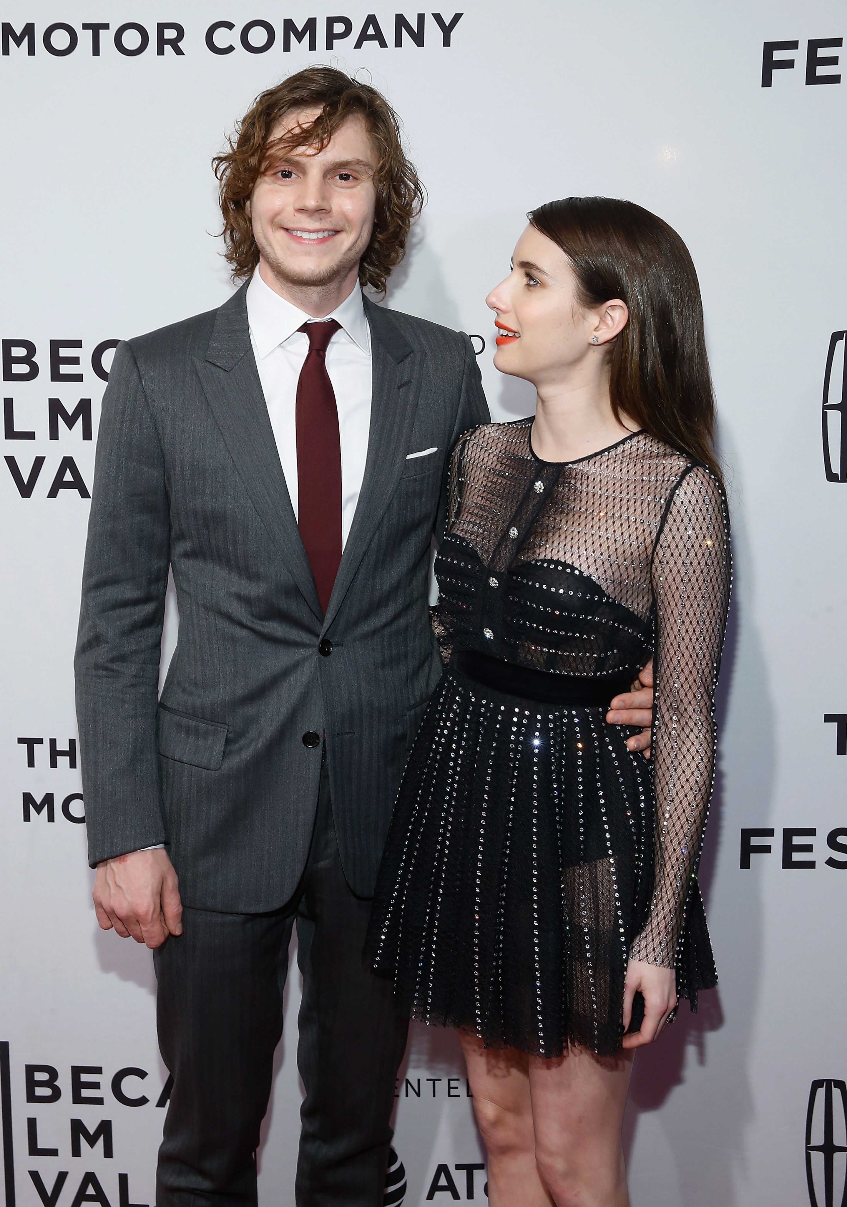 Emma Roberts and ex Evan Peters have tense onstage reunion years after ...