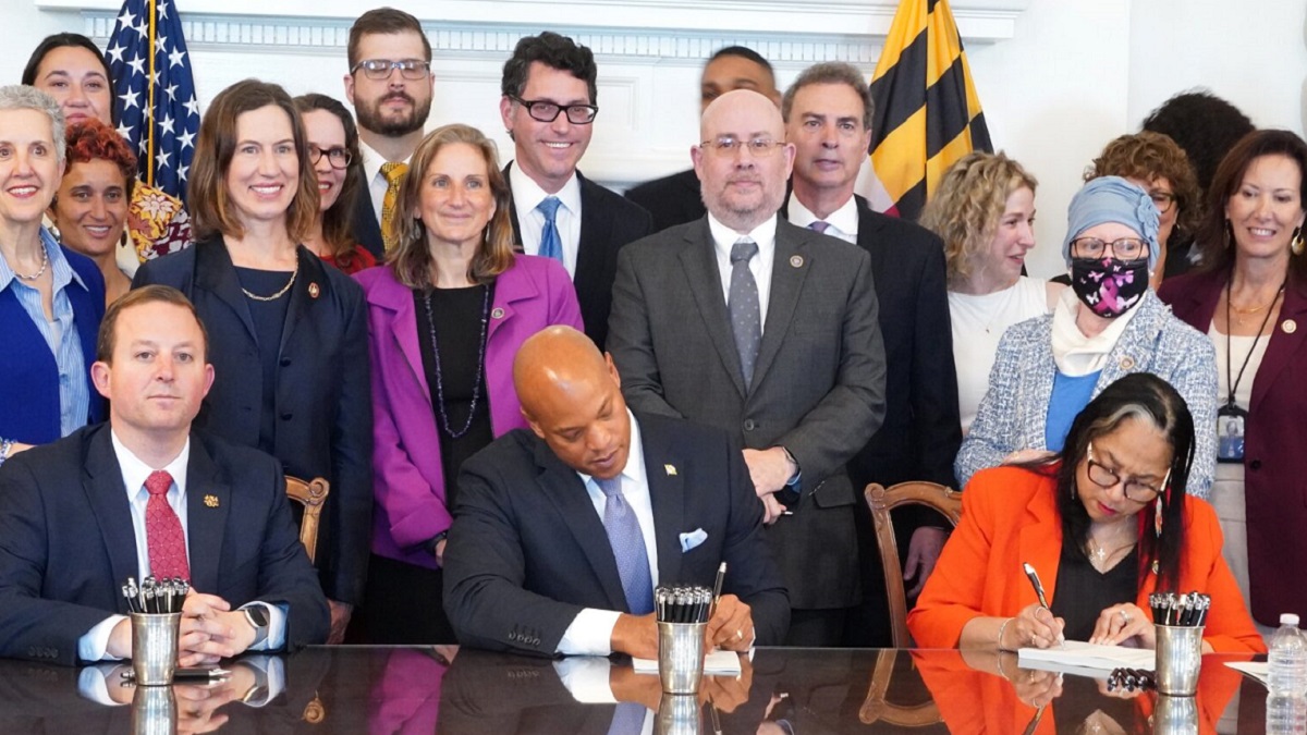Moore signs Maryland energy bill aimed at cutting power costs